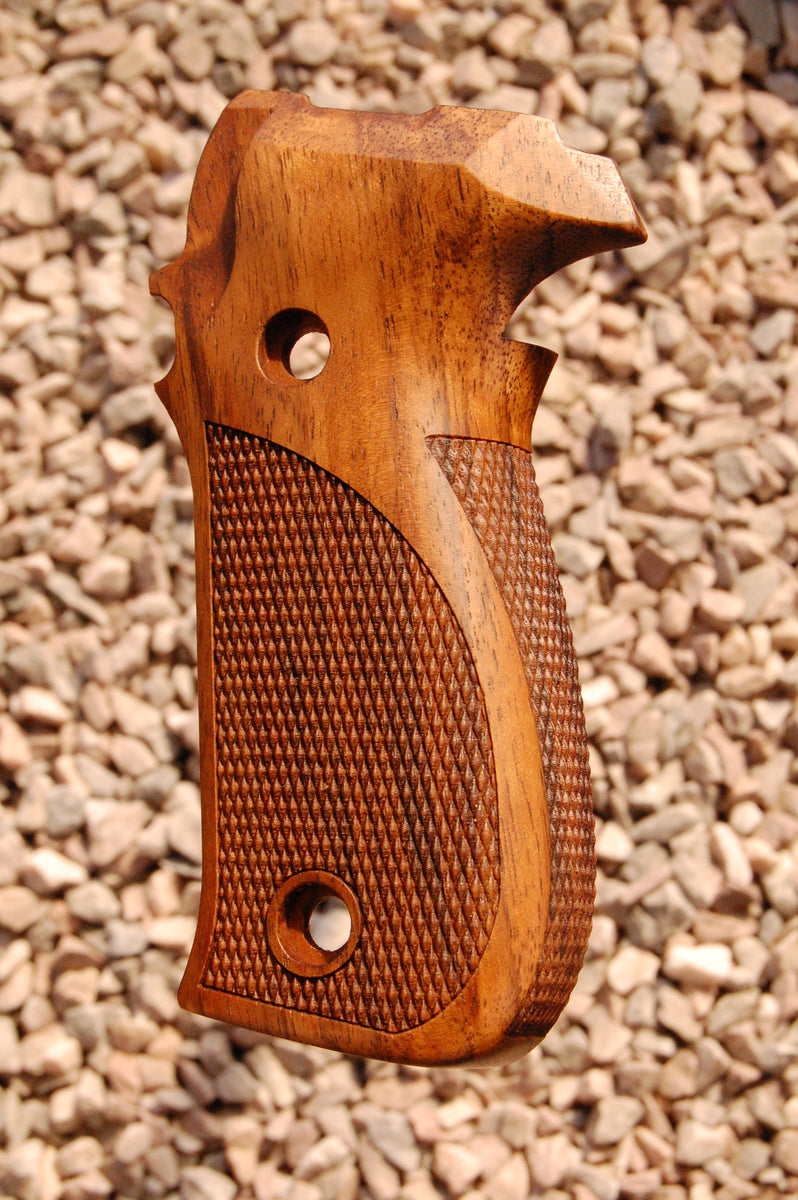 SIG P226 grips (checkered back)